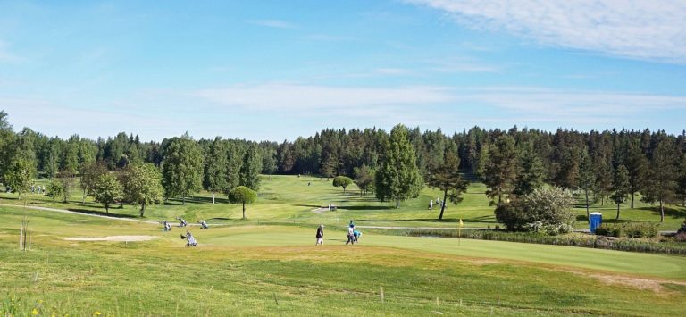 Golf en Finlandia - Guía de Turismo de Finlandia